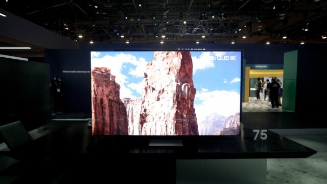 Our latest CES video features Samsung's 2022 Neo QLED 8K TV series ...