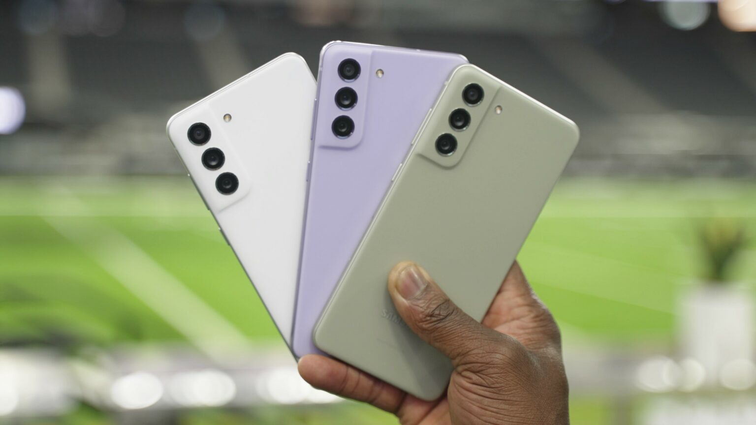 Samsung makes way more profit than other Android smartphone brands ...