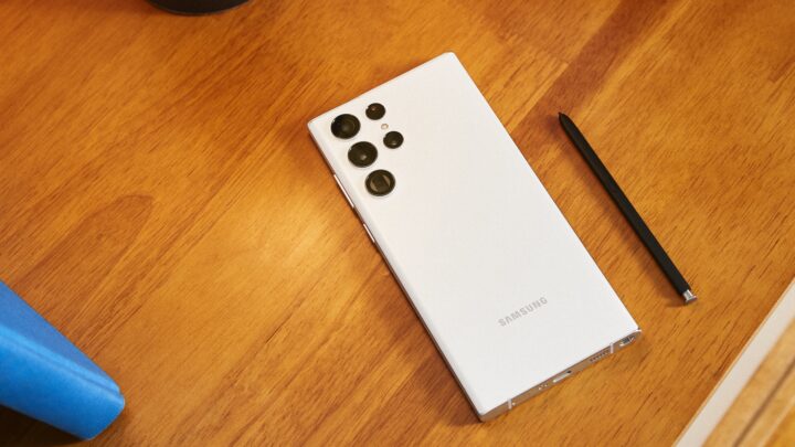 Samsung to host a fancy Galaxy S22 Ultra unboxing event in India ...