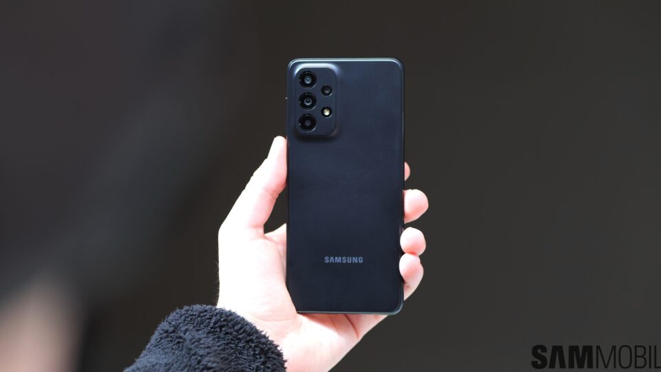 Samsung Galaxy A33 gets Android 14 (One UI 6.0) in more countries ...