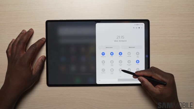Galaxy Tab S8 gets Android 12L (One UI 4.1.1) update with better multitasking - SamMobile