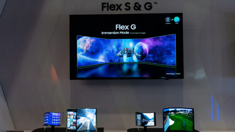 Samsung showcases its new dual-foldable and slidable OLED displays ...