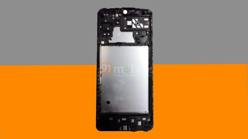 Leaked images show Samsung Galaxy A04s sports a triple camera setup ...