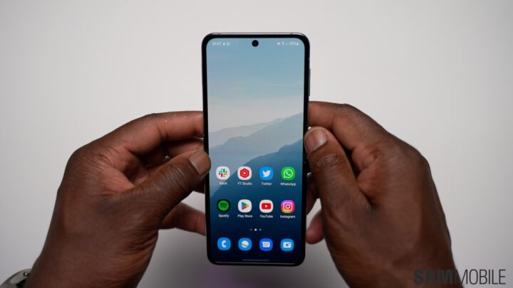 Samsung Galaxy Z Flip 4, Z Fold 4 get Android 13 update in the US - SamMobile