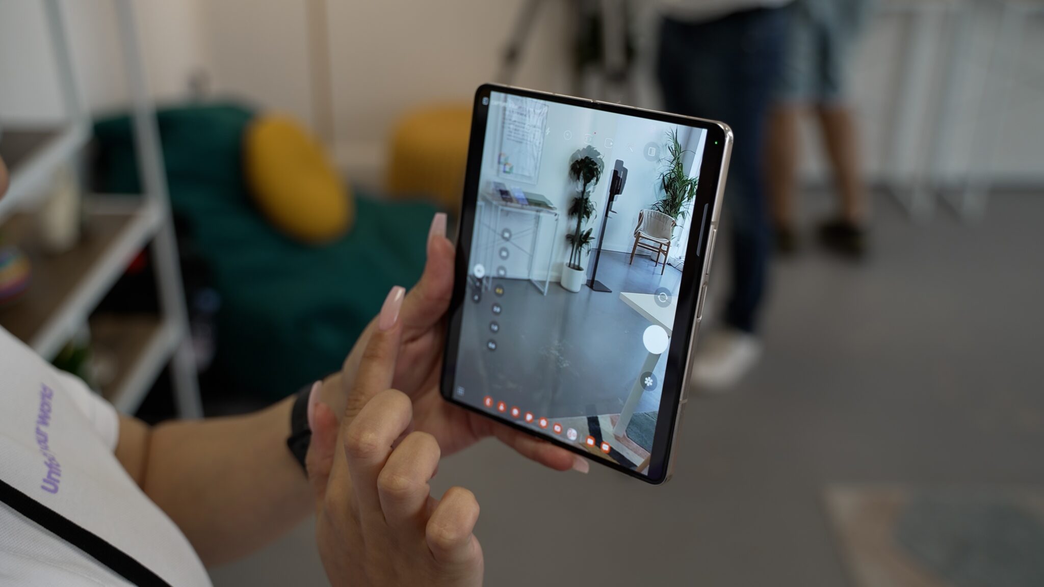 Samsung adds one more under-display camera supplier for Galaxy Z Fold 4 ...