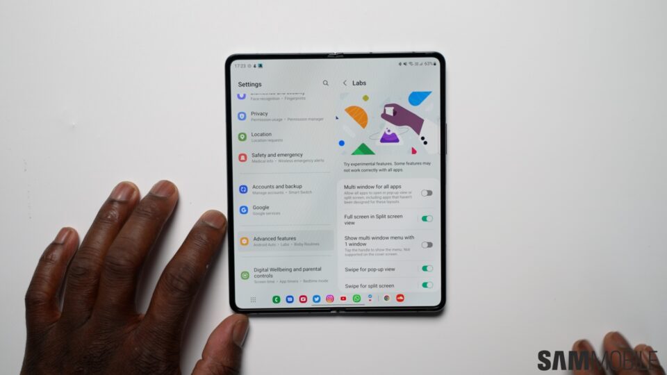 Samsung disables Android 12L's taskbar when you use a third-party ...