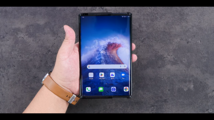 Here's an in-depth look at the LG Rollable that could've rivaled ...