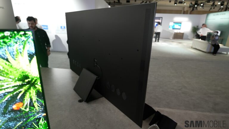 Hands-on with Samsung S95C and S90C QD-OLED TVs at CES 2023 - SamMobile