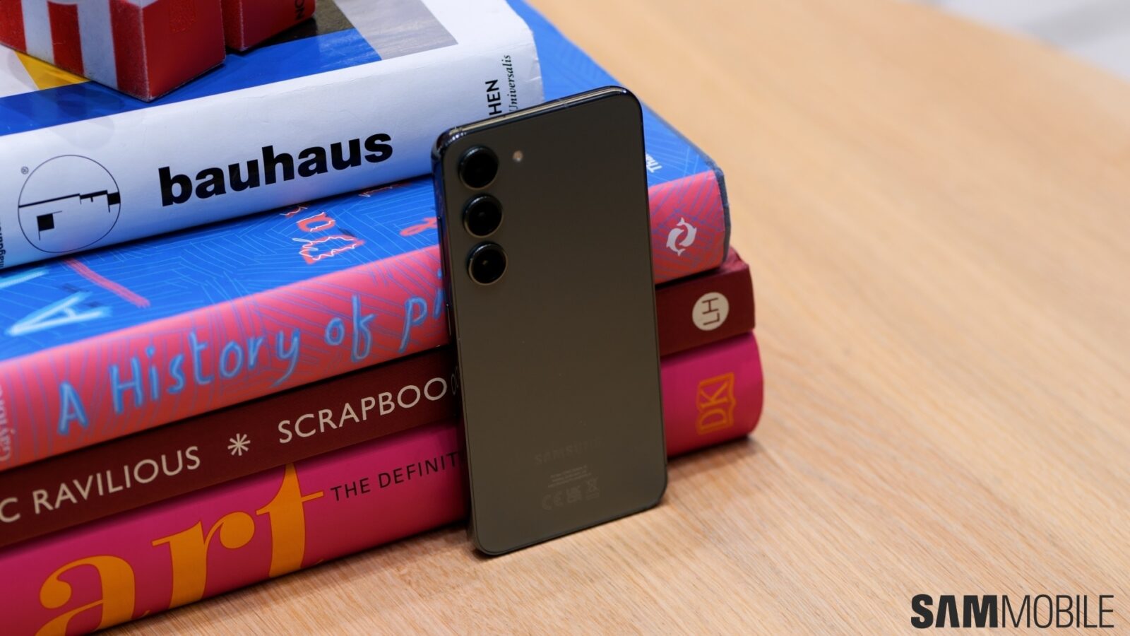 You should buy the 256GB Galaxy S23 if you care about storage speed ...