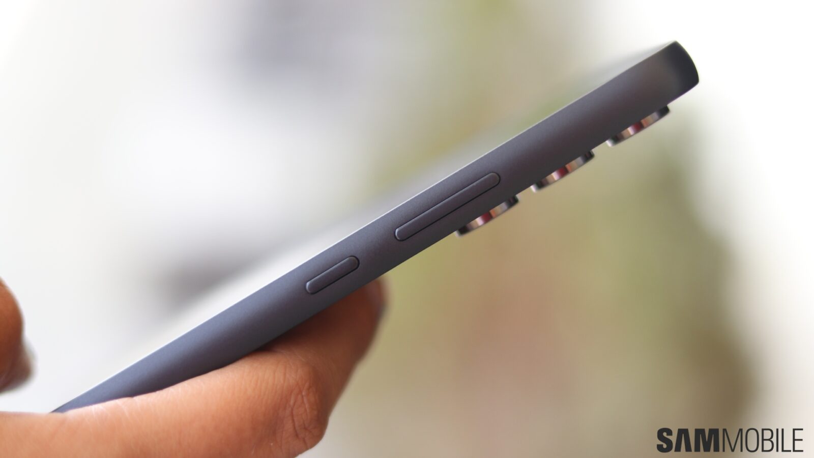 Galaxy A54 5G review: A decent phone with room for improvement - SamMobile