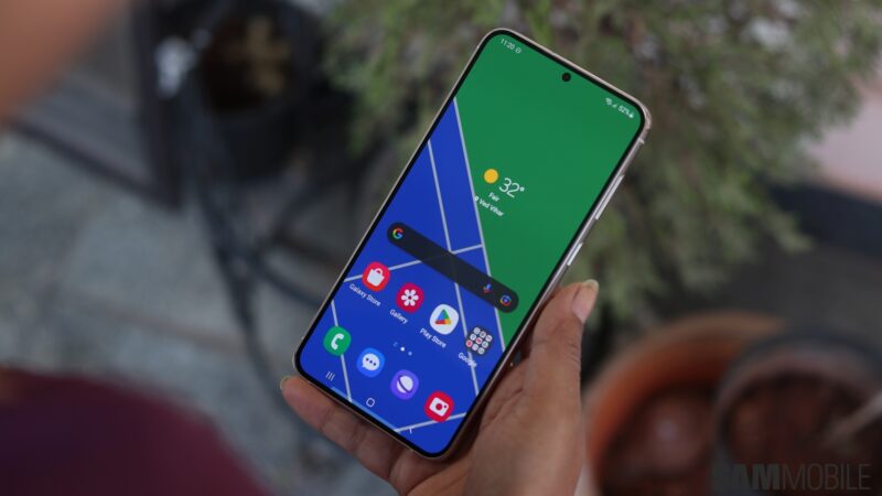 Samsung offers temporary fix for Galaxy S23 touchscreen issue with One ...