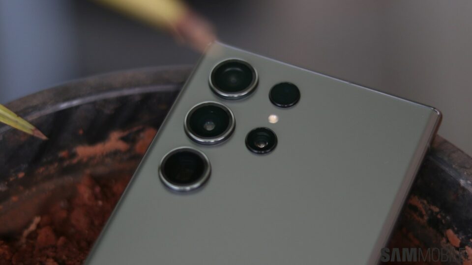 Control every aspect of haptic feedback on Galaxy phones - SamMobile