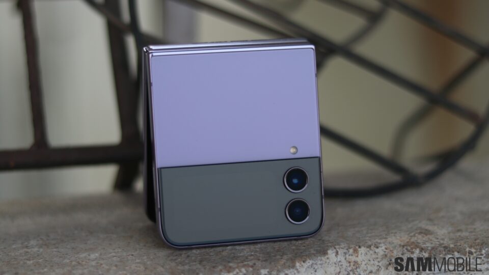 Samsung Galaxy Z Flip 3 gains July 2023 security update - SamMobile