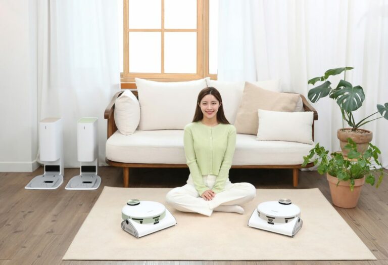 Samsung's new Bespoke Jet Bot AI vacuum cleaner has improved ...