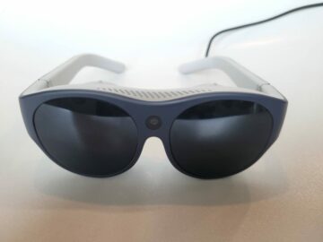 Samsung distributes free Relumino Glasses to visually impaired in Korea ...