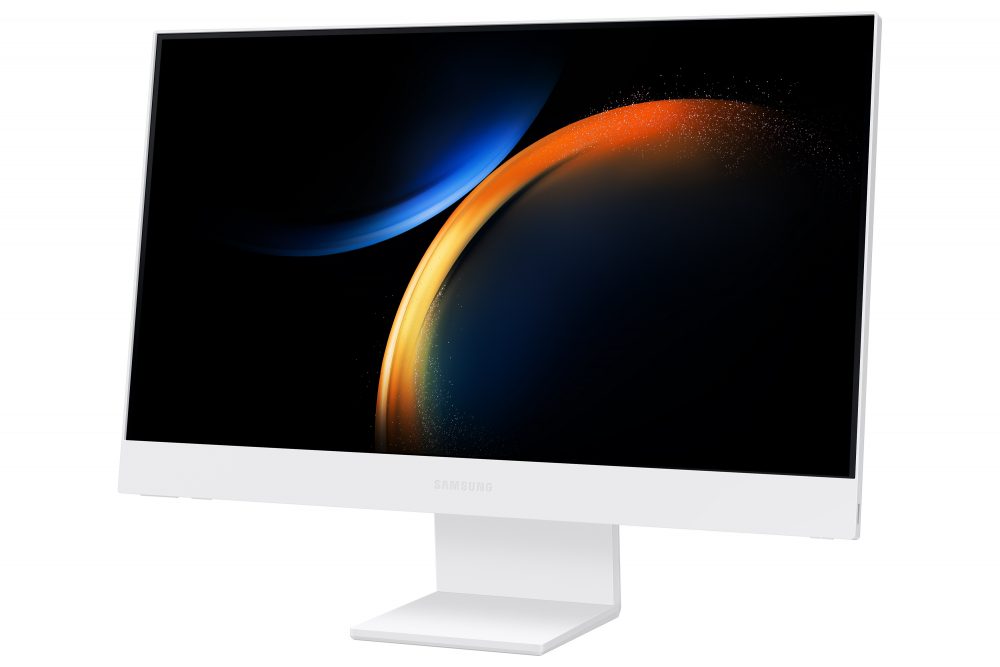 With eyes set on the PC market, Samsung intros a new laptop, desktops ...