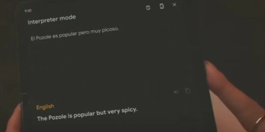 Samsung foldables need Google amazing new dual-screen translate feature ...