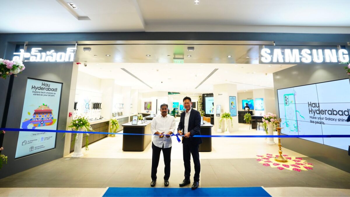 Samsung India opens its biggest Premium Experience Store in Hyderabad ...