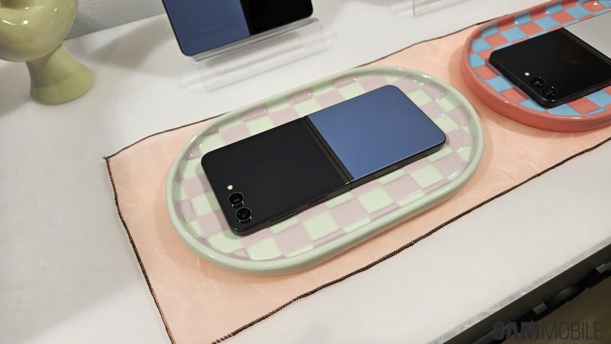Hot tip: Order Galaxy Z Flip 5 from Samsung for premium matte colors ...