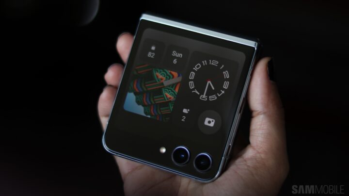 Samsung Galaxy Z Flip 5 gets improved Always On Display features - SamMobile