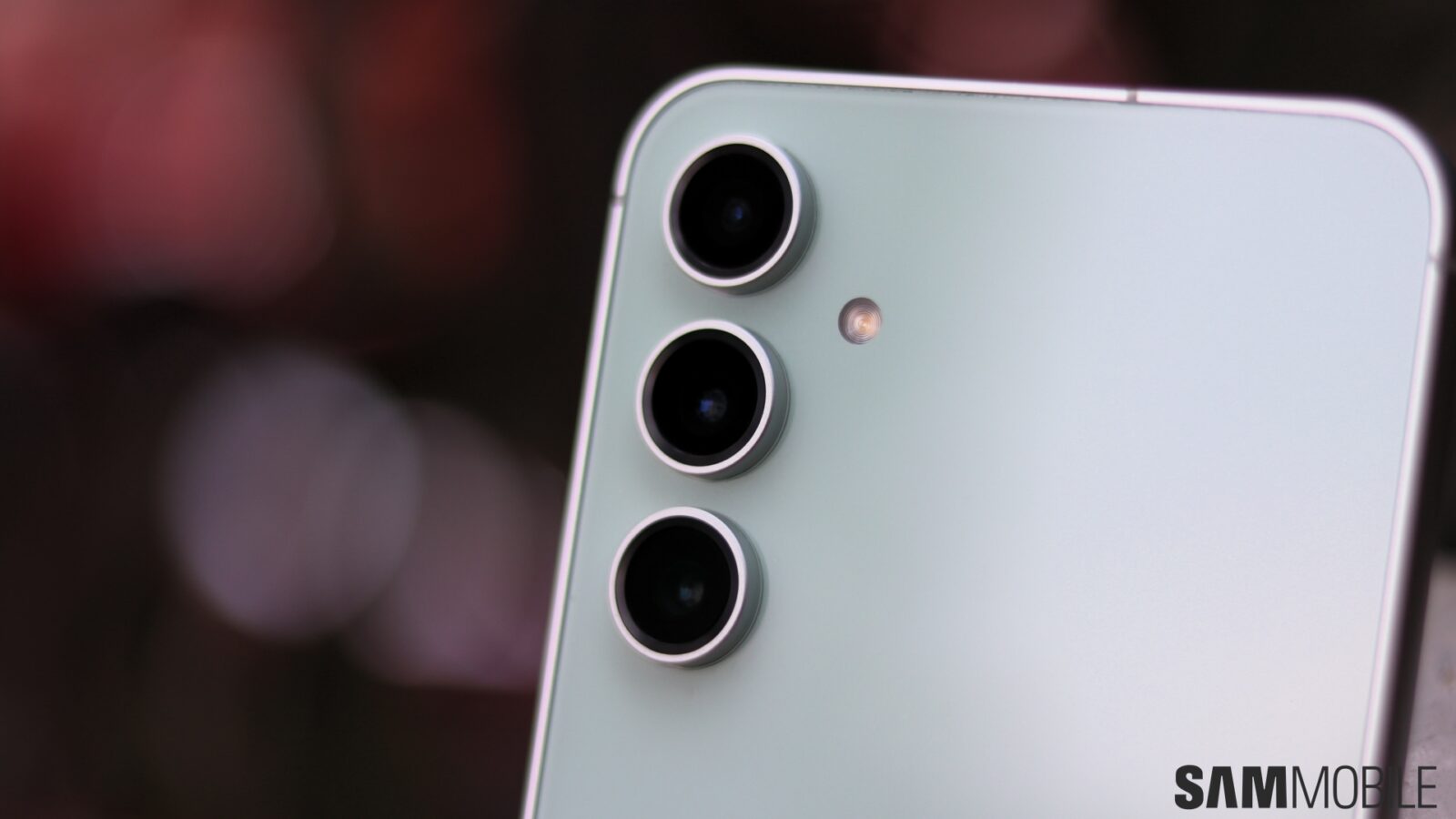 Galaxy S23 FE review: Samsung's most value-packed 2023 phone - SamMobile