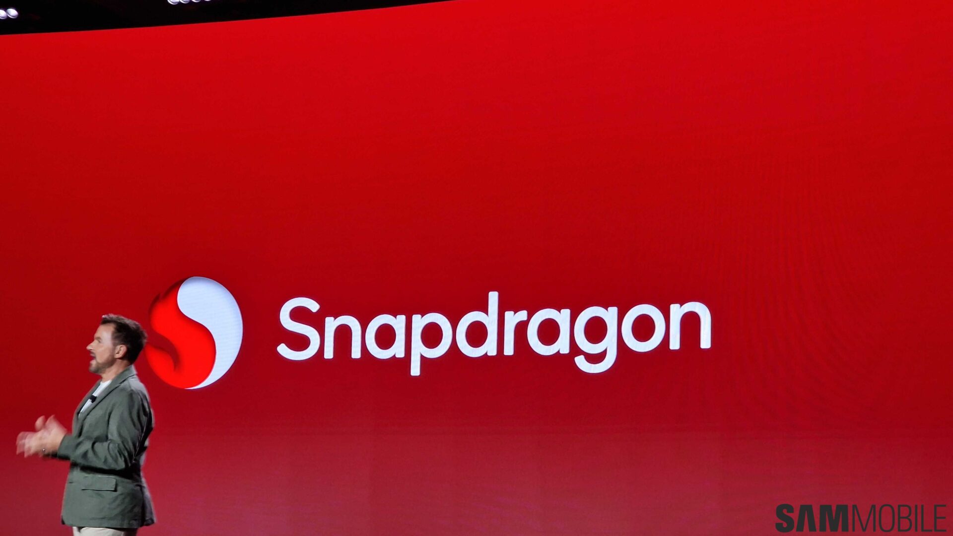Snapdragon 8 Elite makes mobile AI faster, smarter, and more powerful ...