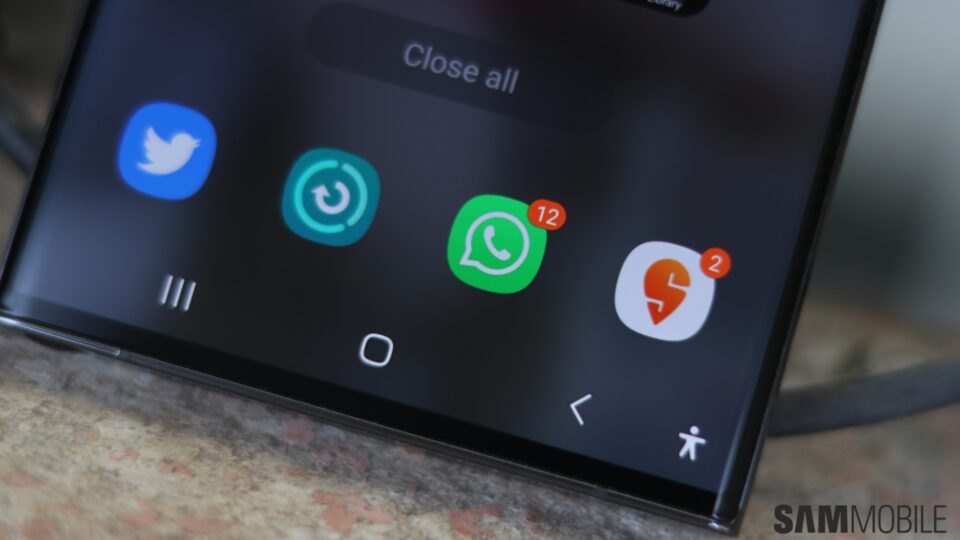 WhatsApp's video player to get double tap skip gesture - SamMobile