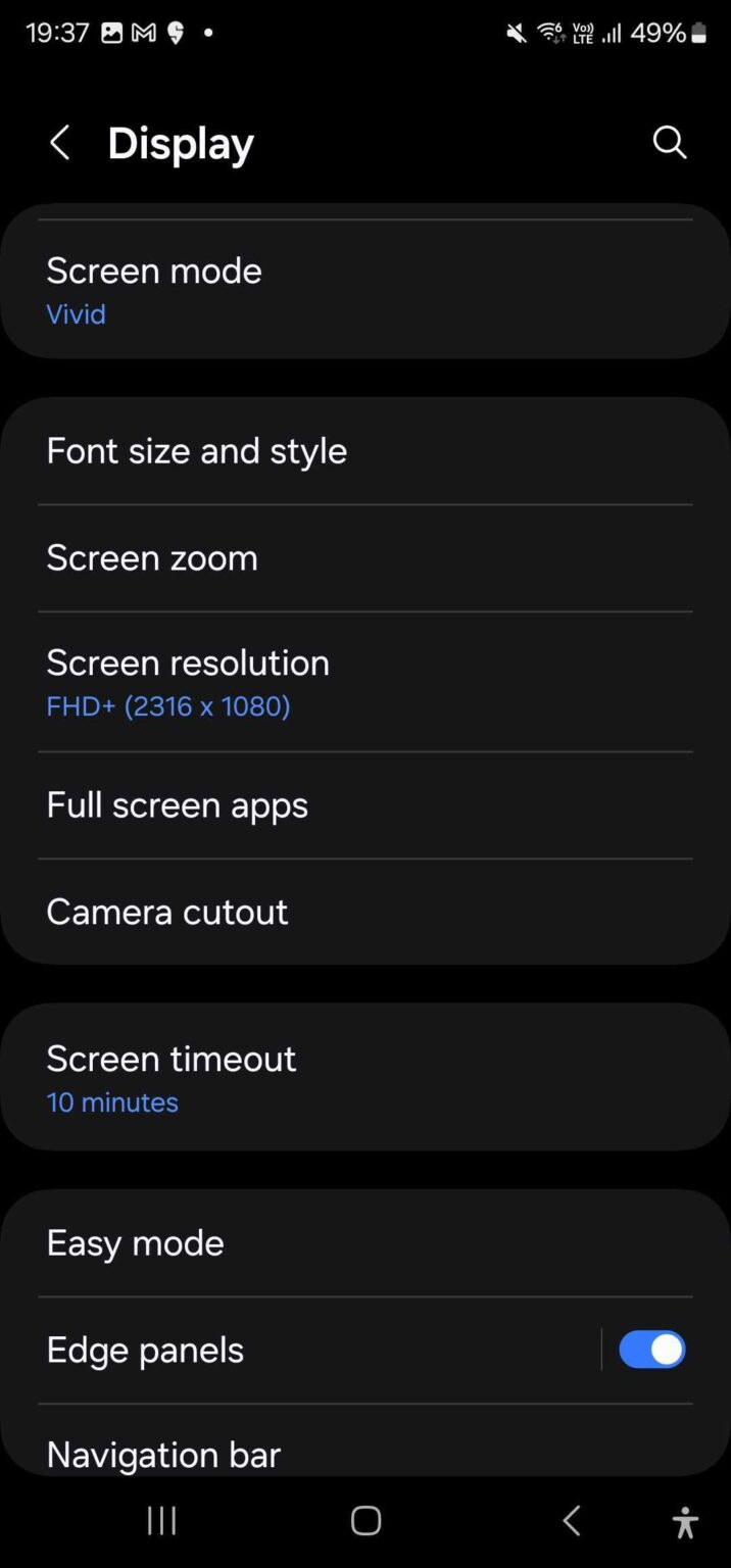 One UI 6's new font not looking good? Switch back to the old one ...
