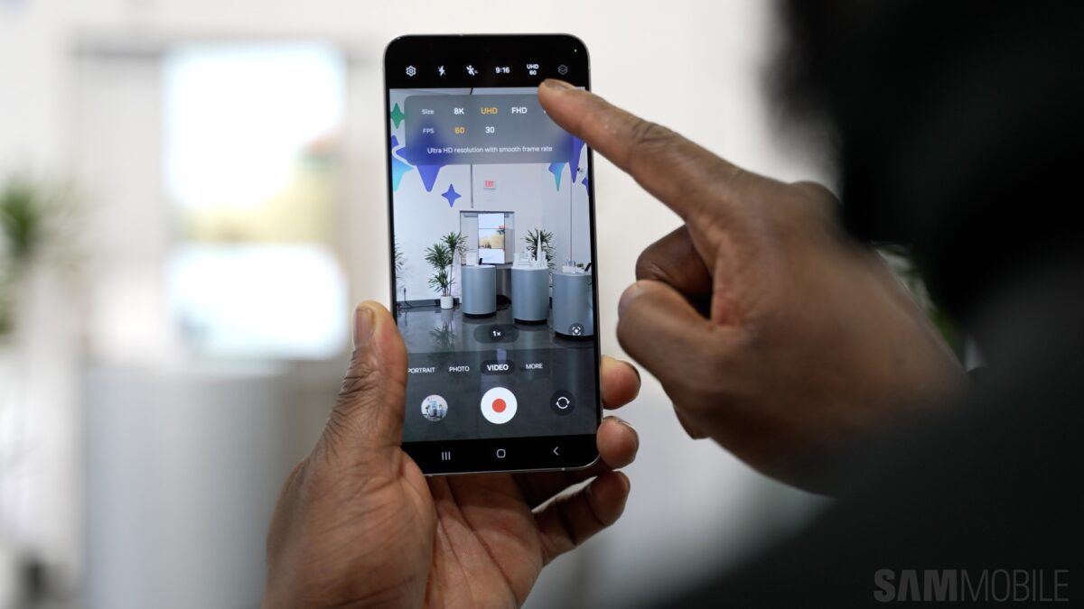 Portrait photos captured using Samsung Galaxy S24 look more natural ...