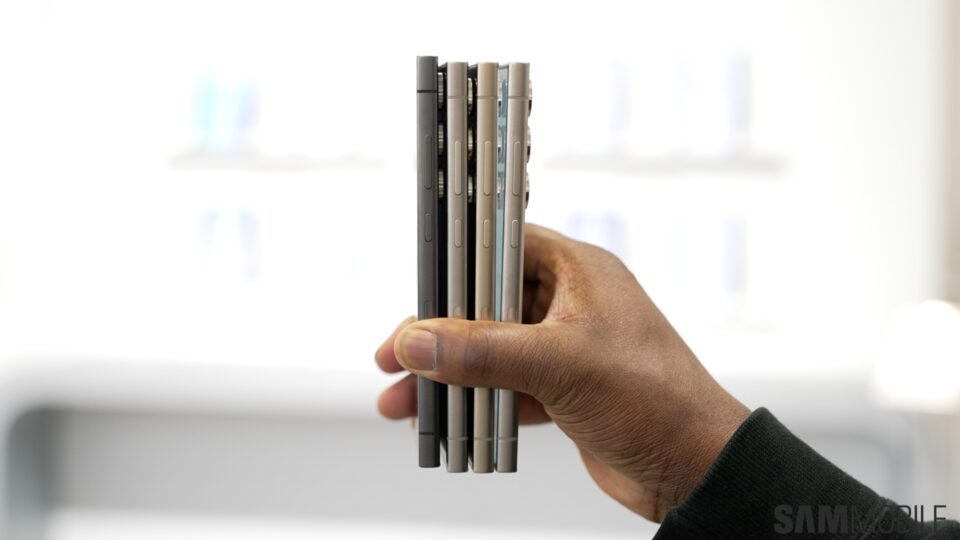 Samsung Galaxy S24 Ultra isn't lighter despite titanium build - SamMobile