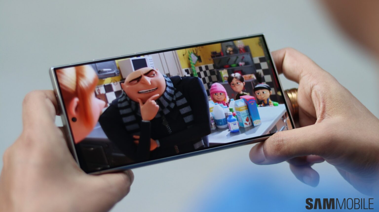 Turn off Adaptive Color Tone to adjust Galaxy S24 display vividness ...