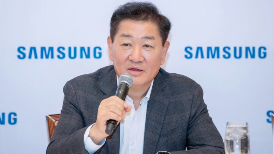 Samsung wants to establish itself as 'undisputed leader in AI' in 2025 ...