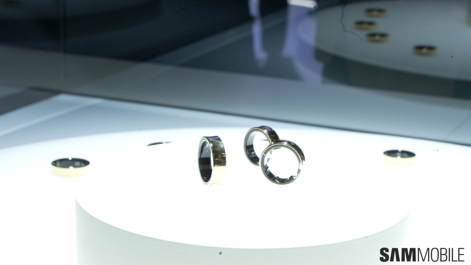 Here are dozens of Samsung Galaxy Ring photos from MWC 2024 - SamMobile