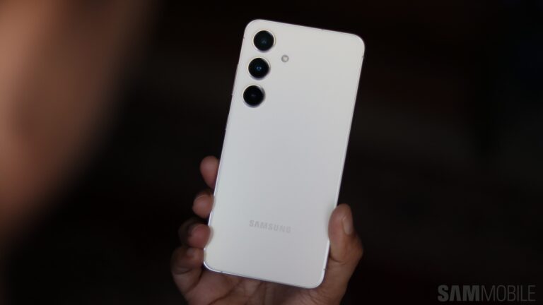 Samsung Galaxy S24 review: The best compact flagship phone - SamMobile