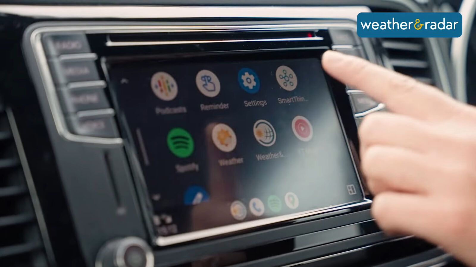Weather & Radar adds more features to its app for Android Auto - SamMobile
