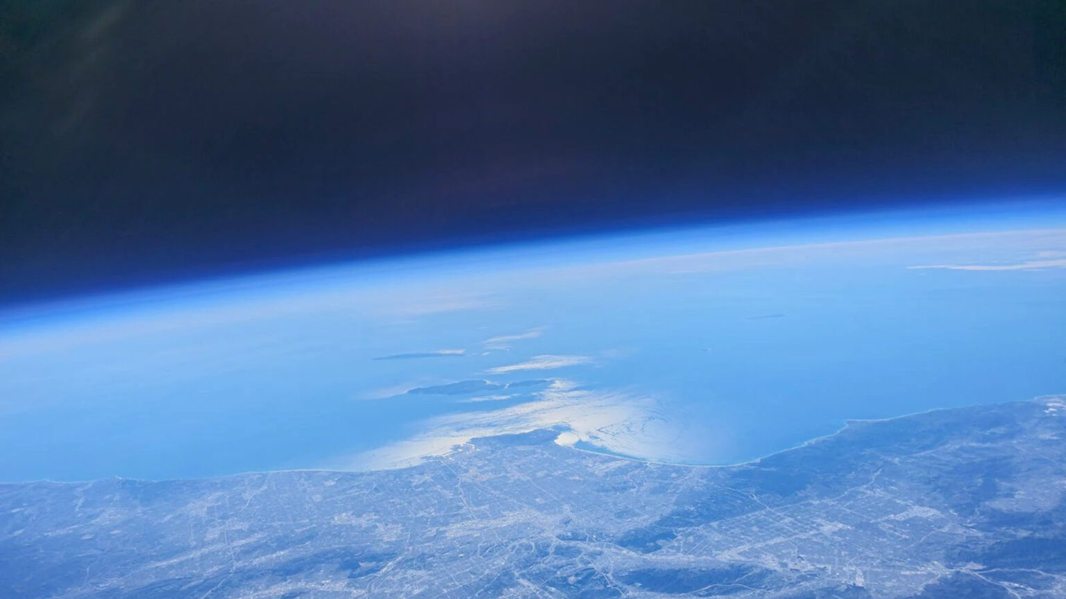 Samsung's memory chips are taking a ride on a rocket to space - SamMobile