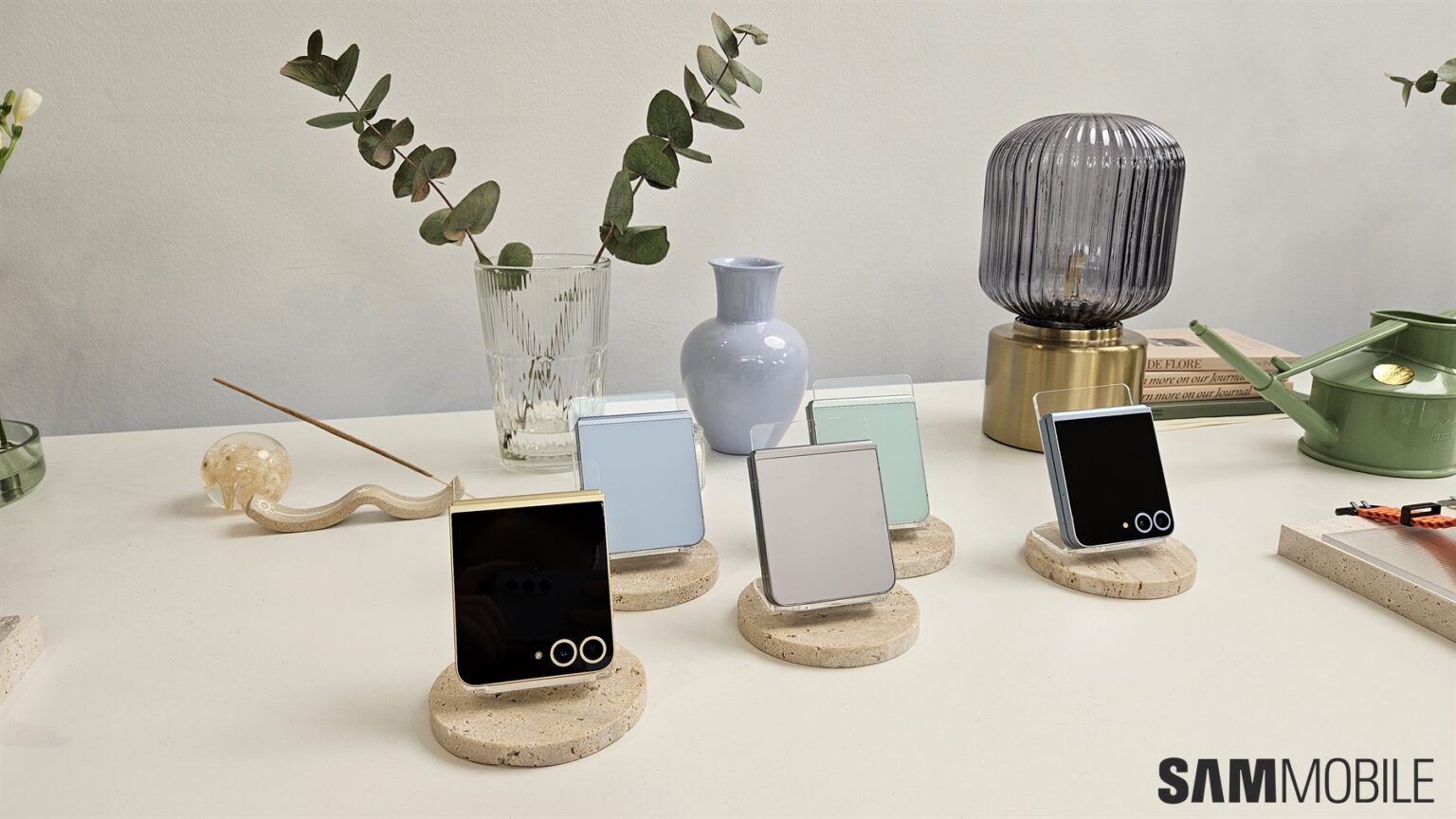 Galaxy Z Fold 6 and Flip 6 exclusive colors include a carbon-like ...