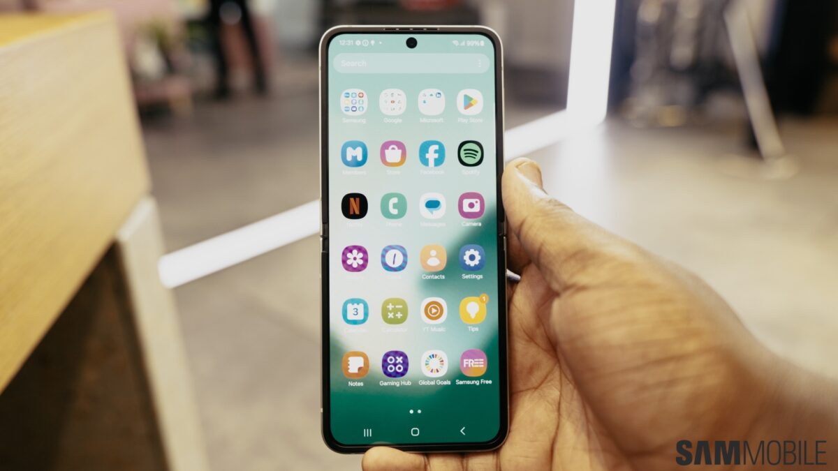 Samsung Galaxy Z Flip 6 - SamMobile