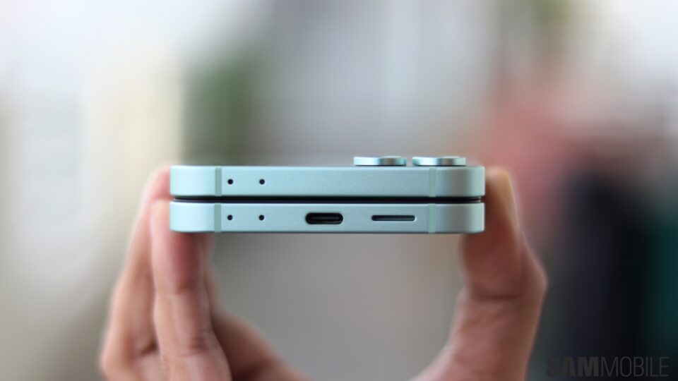 Galaxy Z Flip 6 review: First Gen Z certified Samsung foldable - SamMobile