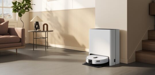 Bespoke Jet Bot vacuum with and without AI, what's the difference ...