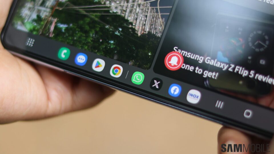 Tricks to make multitasking more efficient on Galaxy Z Fold phones ...