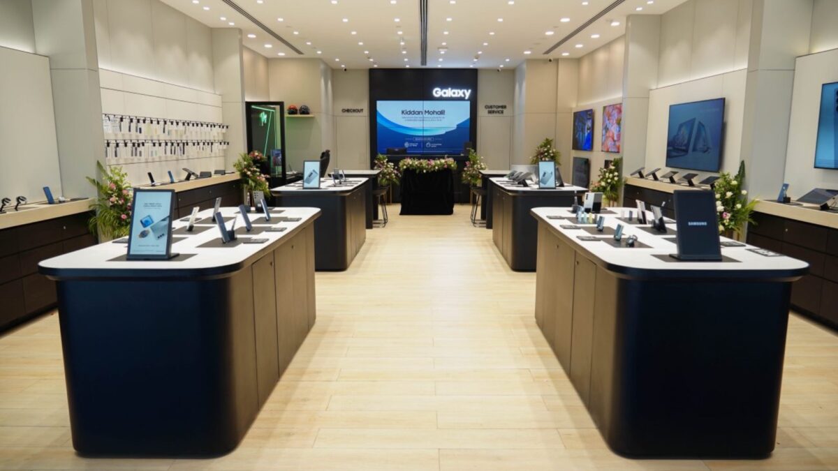 Samsung opens its first Premium Experience Store in Mohali, India ...