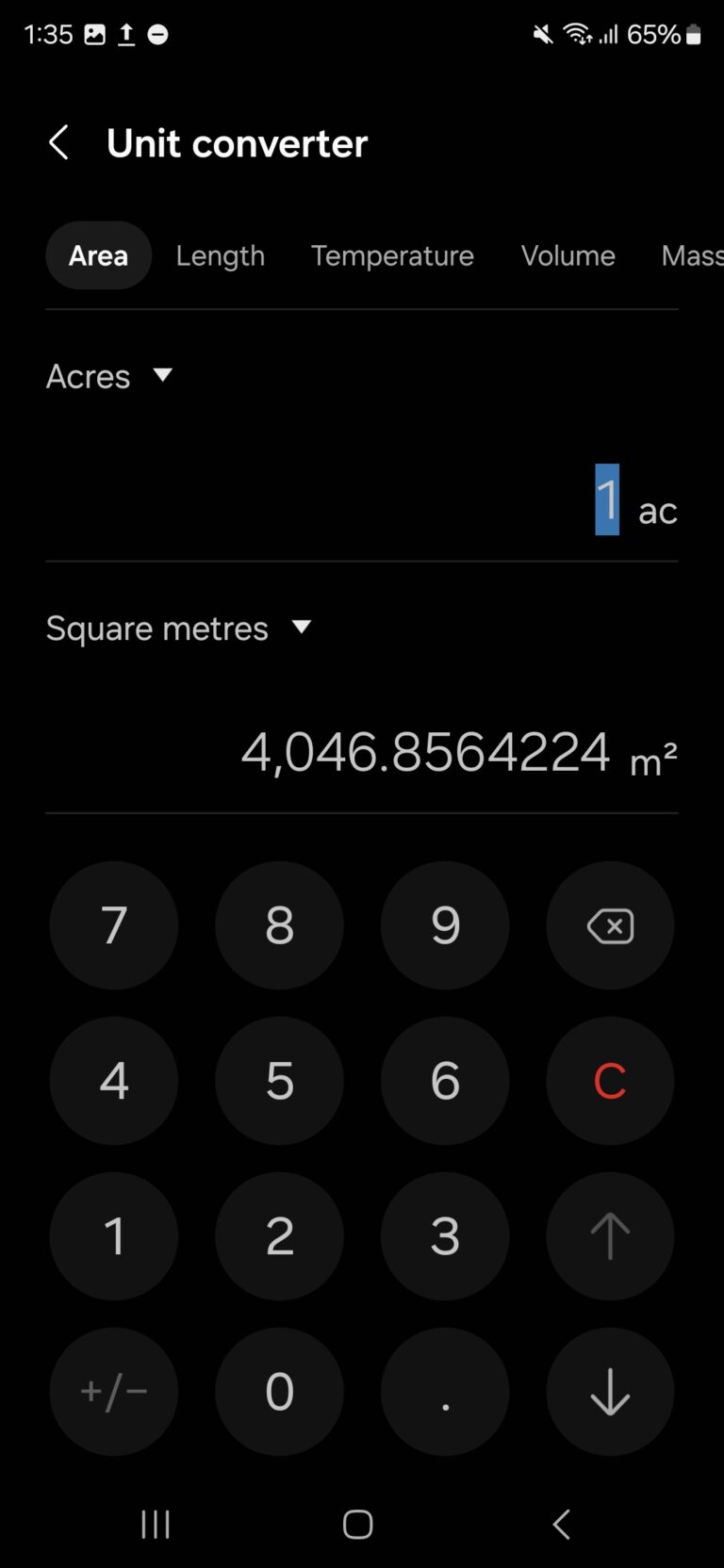 This is how the Calculator looks on One UI 7, feel free to try it out ...
