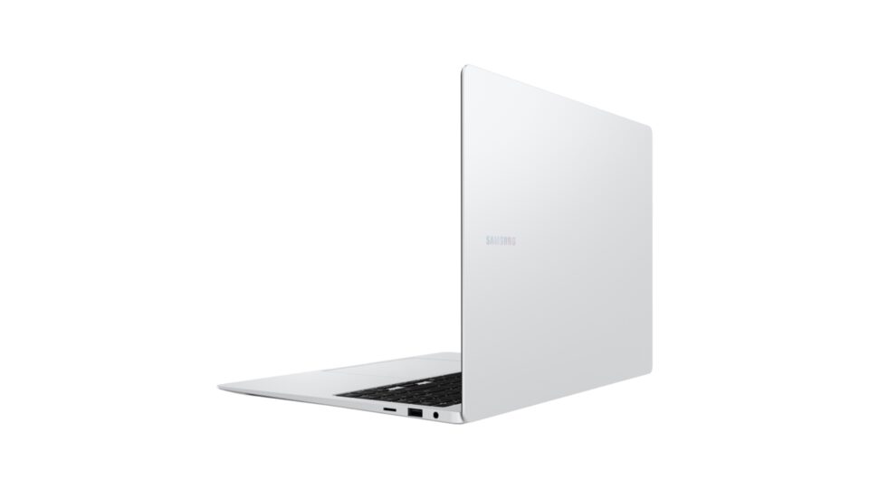 Samsung Galaxy Book 5 Pro unveiled with AI, Intel Lunar Lake chip ...
