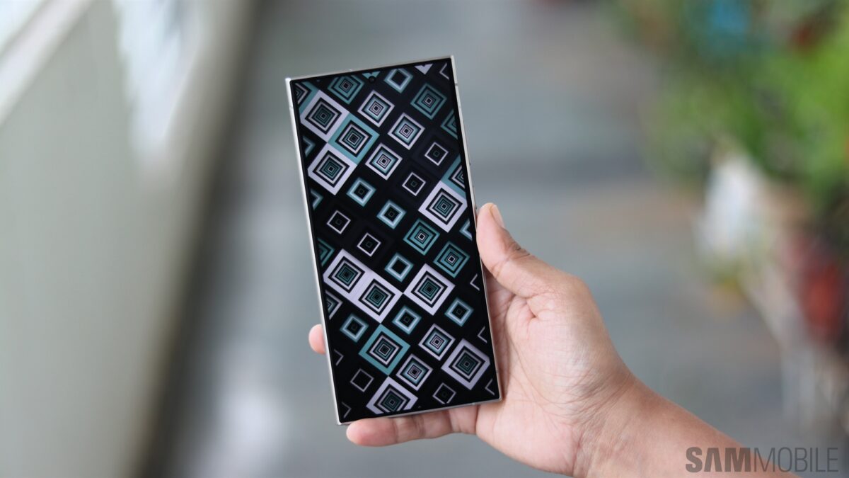 Samsung Galaxy S26 Ultra's screen could be brighter, more efficient ...