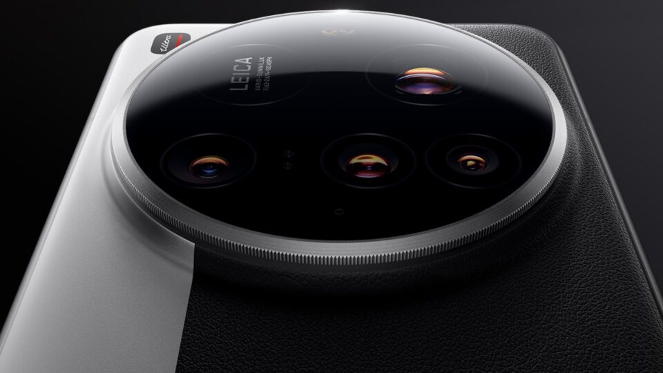 Xiaomi 15 Ultra uses Samsung's 200MP camera to unsettle Galaxy S25 ...